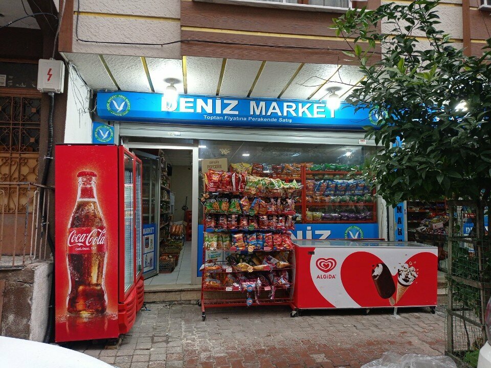 Market Deniz Market, İstanbul, foto