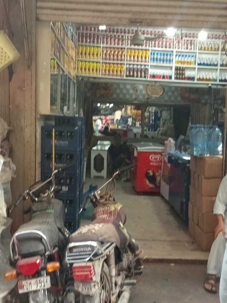 Vitamin bar Sohail cold drinks shop, Karaçi, foto