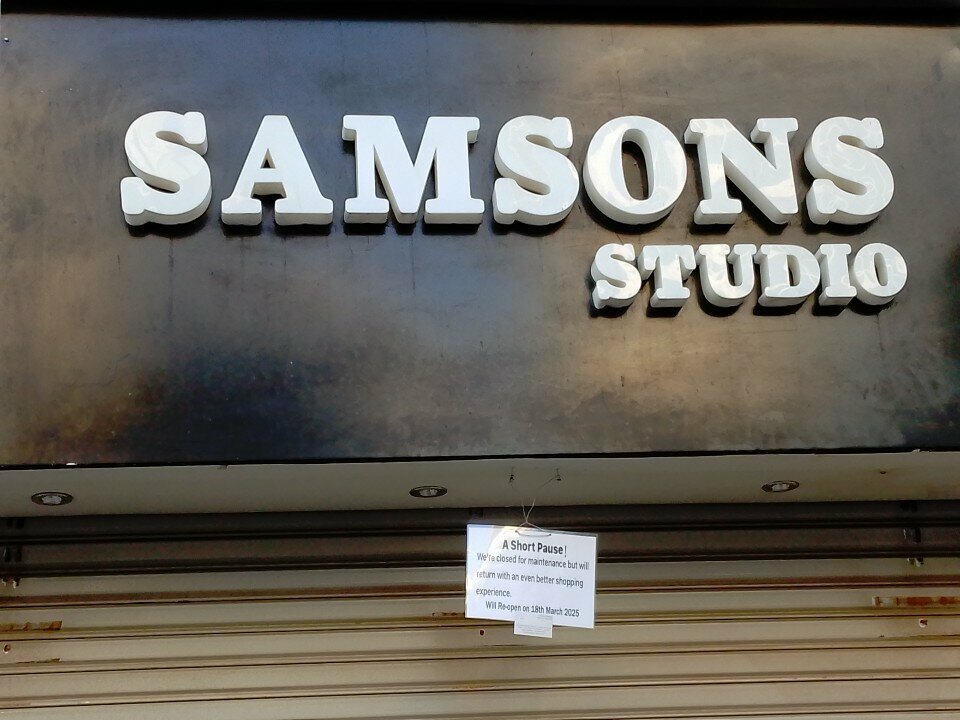 Kuaförler Samsons studio, Karaçi, foto