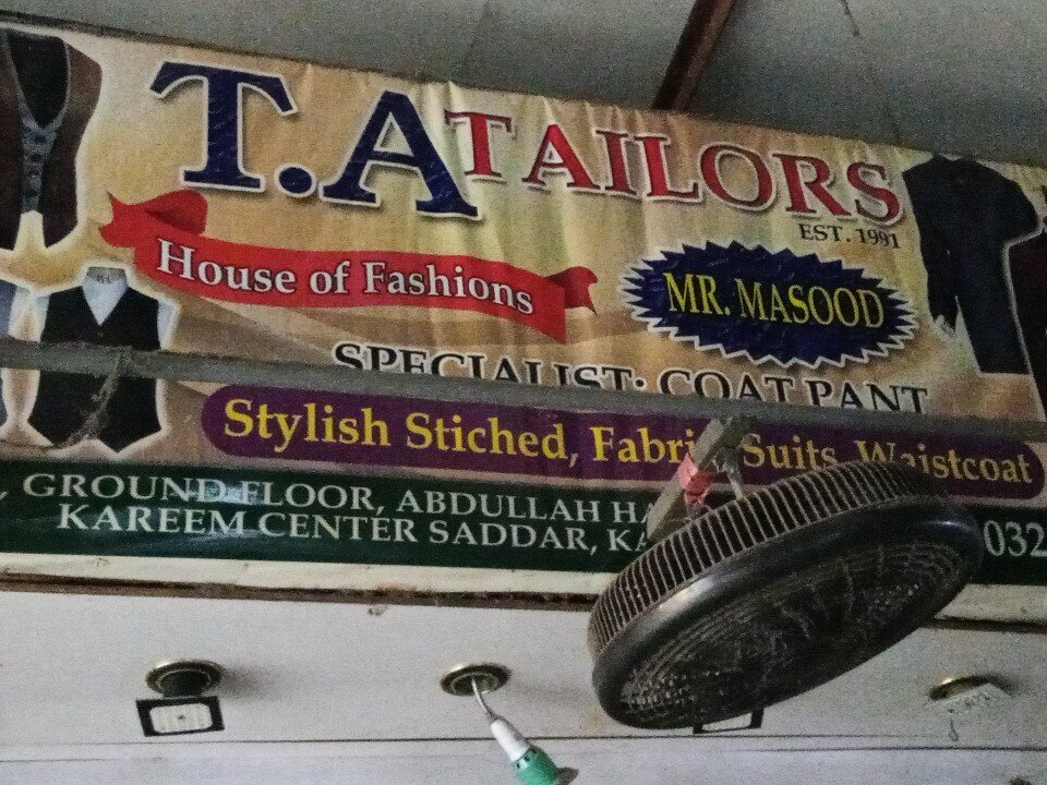 Giyim mağazası T. A tailor, Karaçi, foto