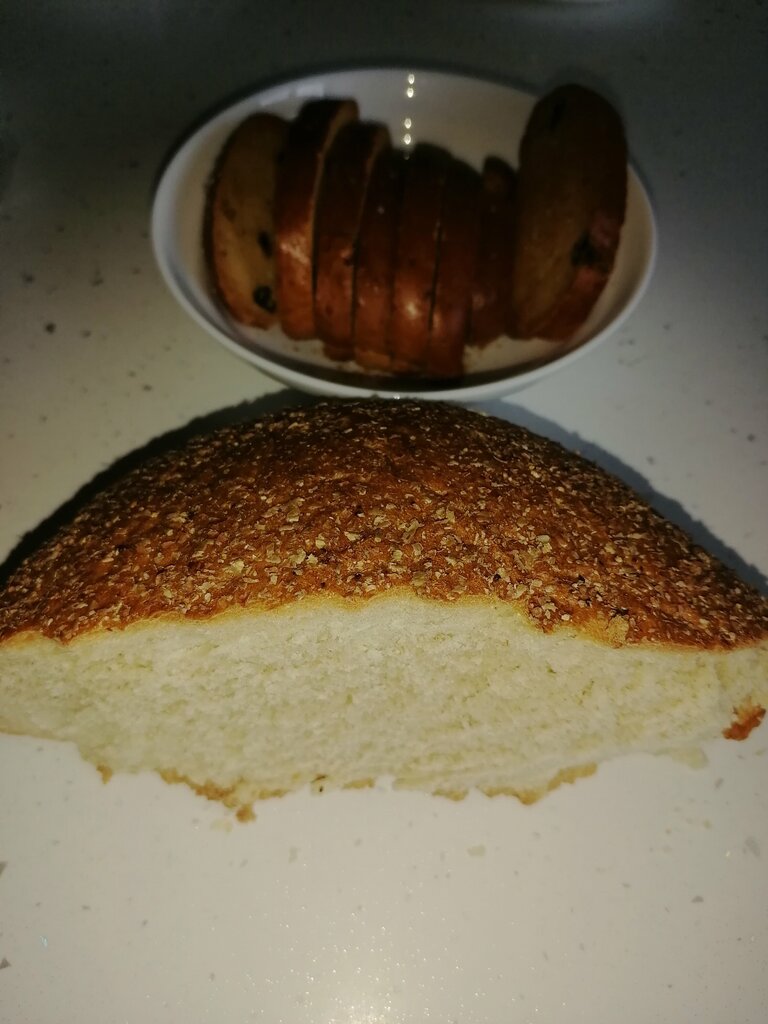 Ekmek fabrikaları Kostyukovichsky Khlebozavod filial Bulochno-Konditers Kayakompaniya Domochay, Kostyukovichi, foto