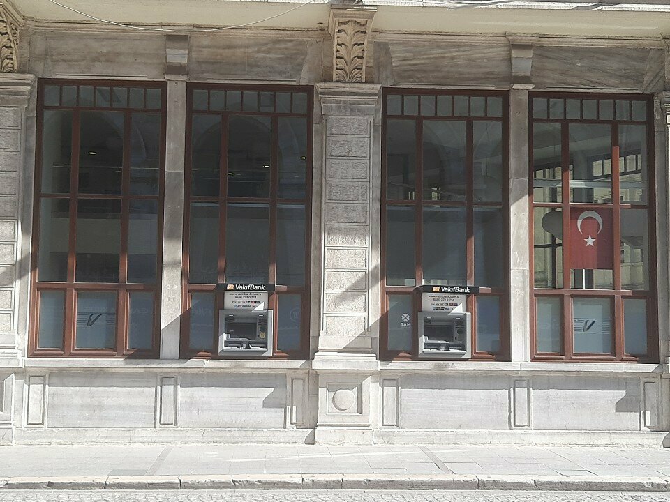 ATM'ler VakıfBank, İstanbul, foto