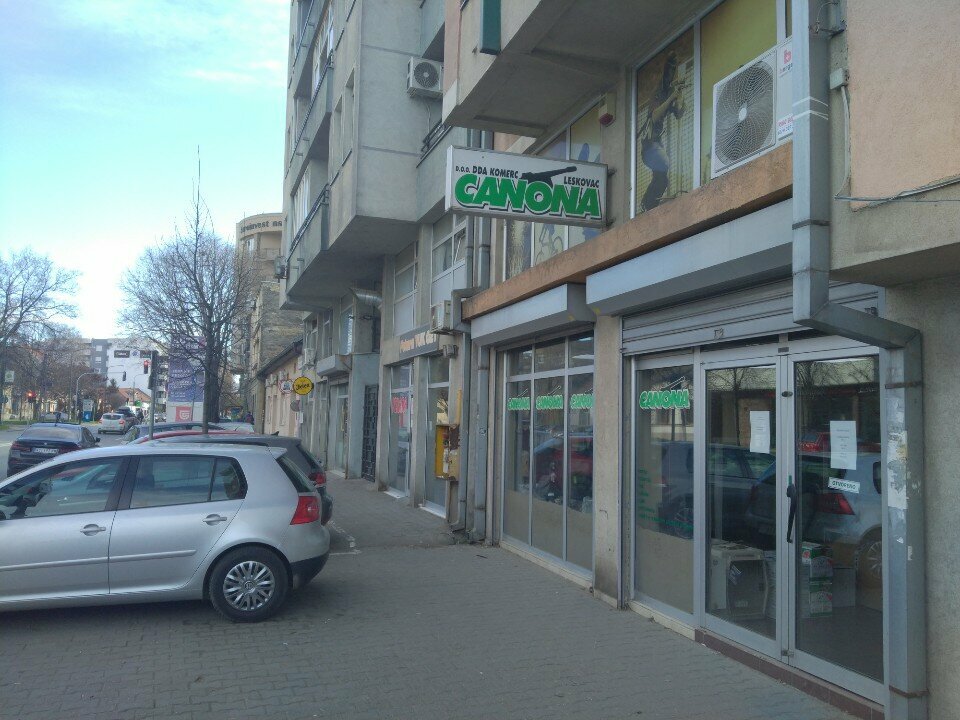 Silah ve koruma ürünleri Dda Canona, Novi Sad, foto