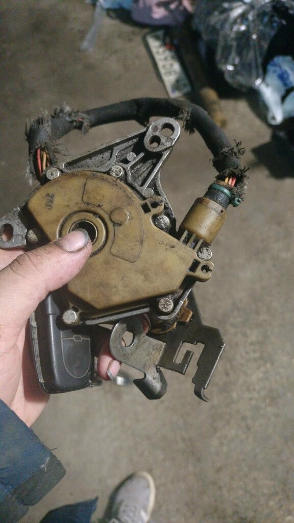 Çıkma yedek parça Центр авторазбора, Nijni Novgorod, foto