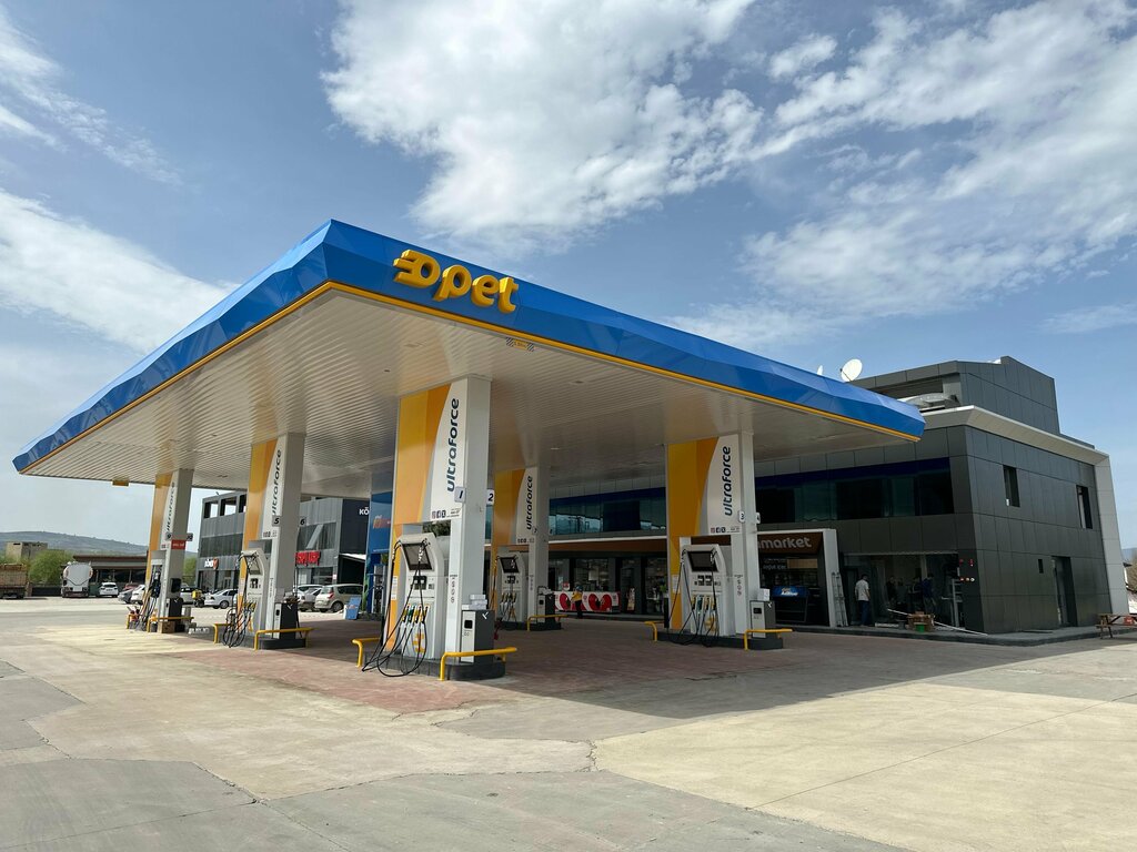 Benzin istasyonu Opet Özgür Petrol, Erbaa, foto