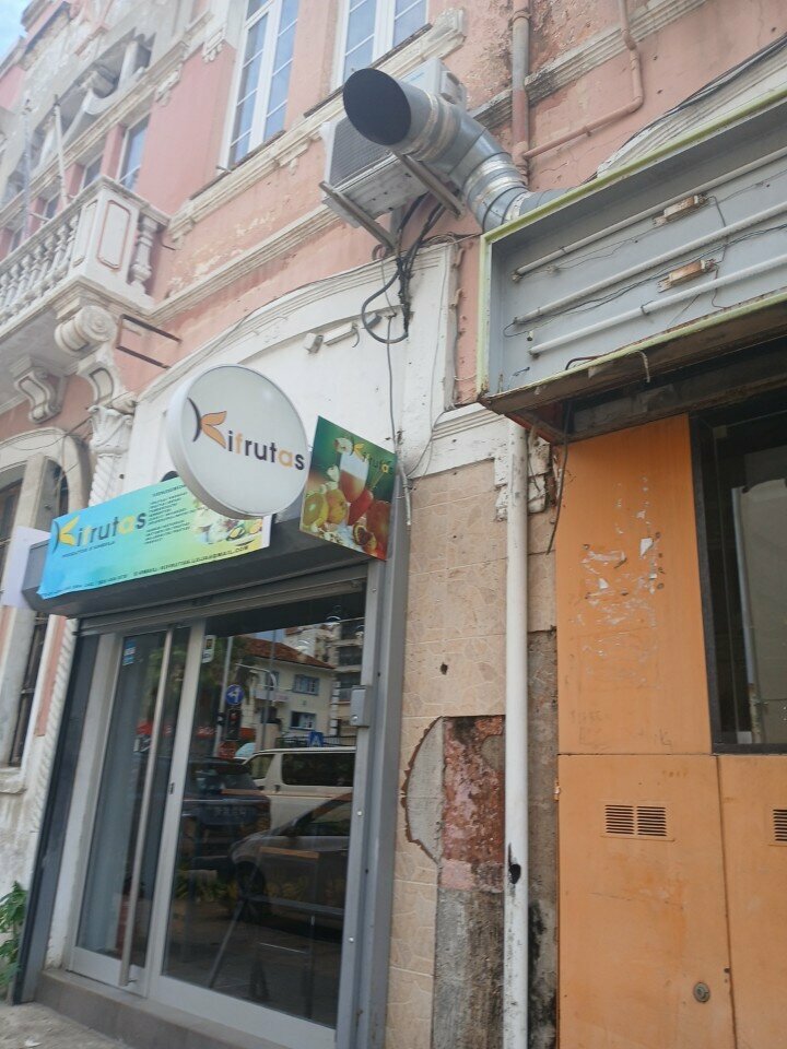 Manavlar Kifrutas, Loanda, foto