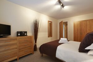 Paramount (England, Swindon, Swindon), otel  Swindon'dan