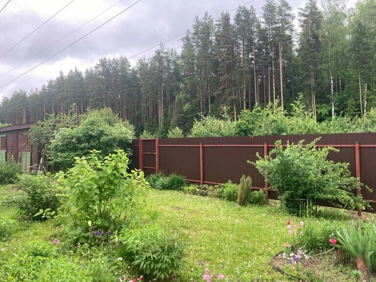 Çitler, parmaklıklar Dostupnye Zabory, Likino‑Duliovo, foto