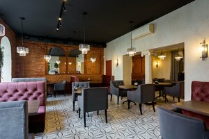 Мидийный дом (Moskovskaya Street No:4, Kirov), kafe  Kirov'dan
