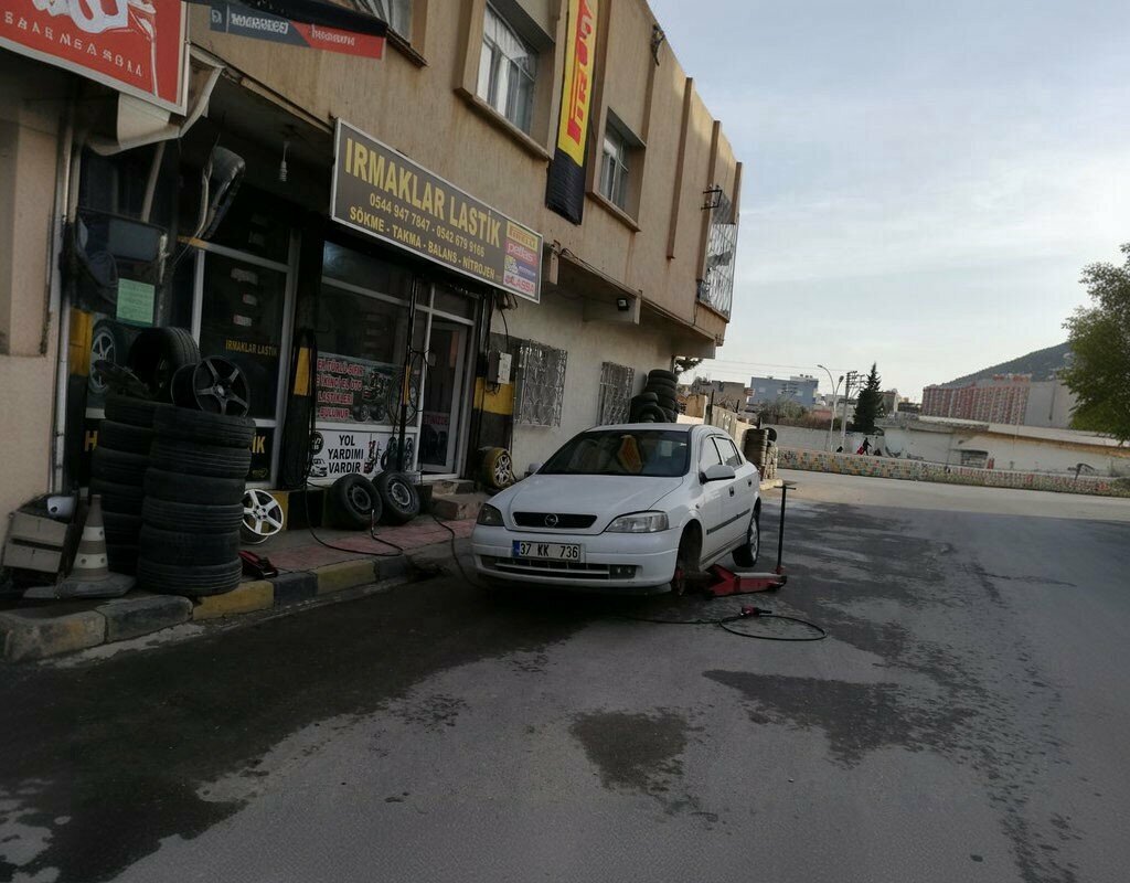 Jant ve lastikçiler Irmaklar Oto Lastik, Nusaybin, foto