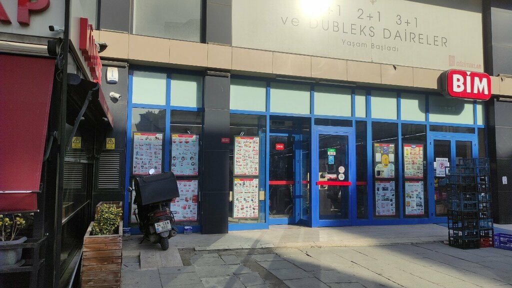 Süpermarket Bim, İstanbul, foto