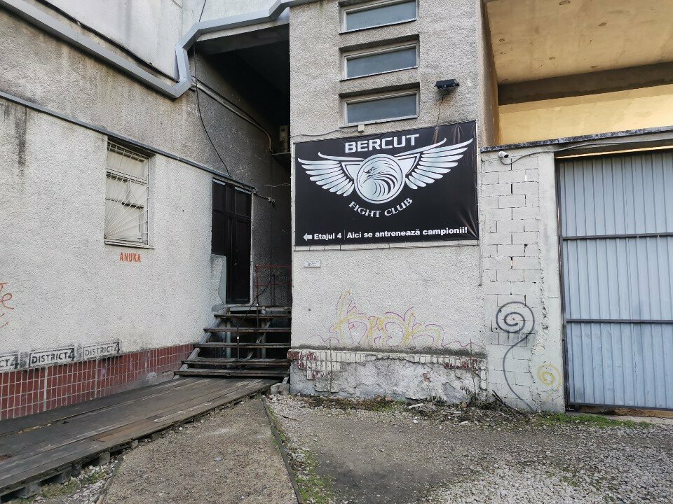 Dans okulları The Space Projects, Kişinev, foto