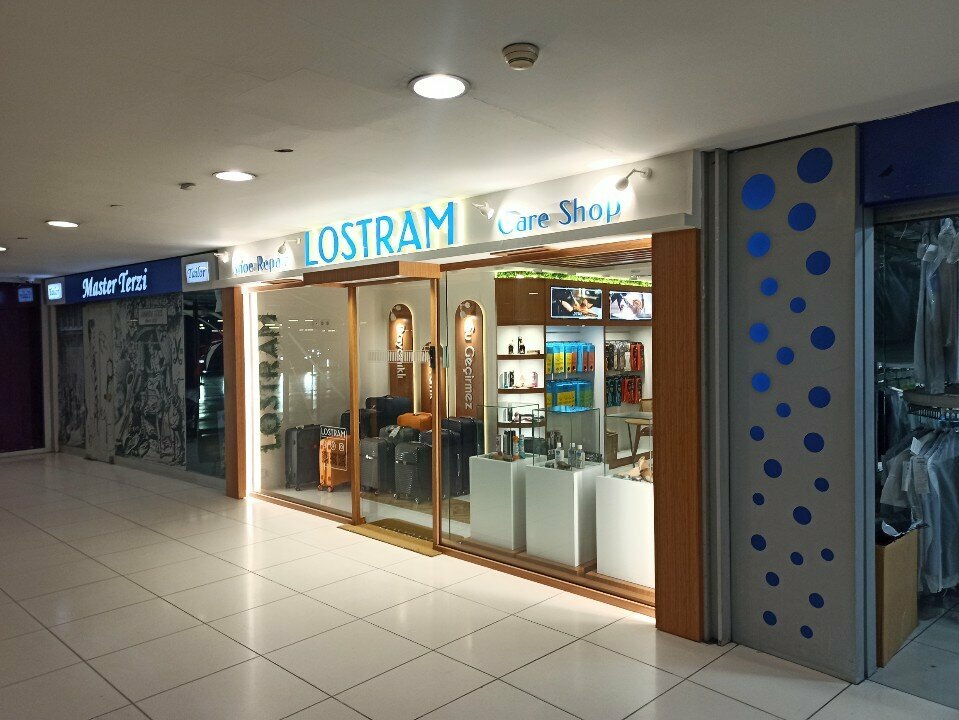 Ayakkabı tamiri Lost Lostra, İstanbul, foto