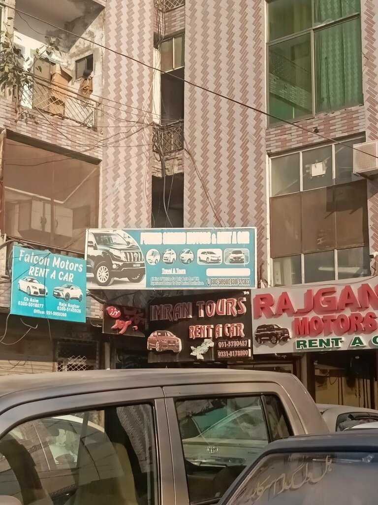 Oto kiralama Punjab Sarhad Motors, Rawalpindi, foto