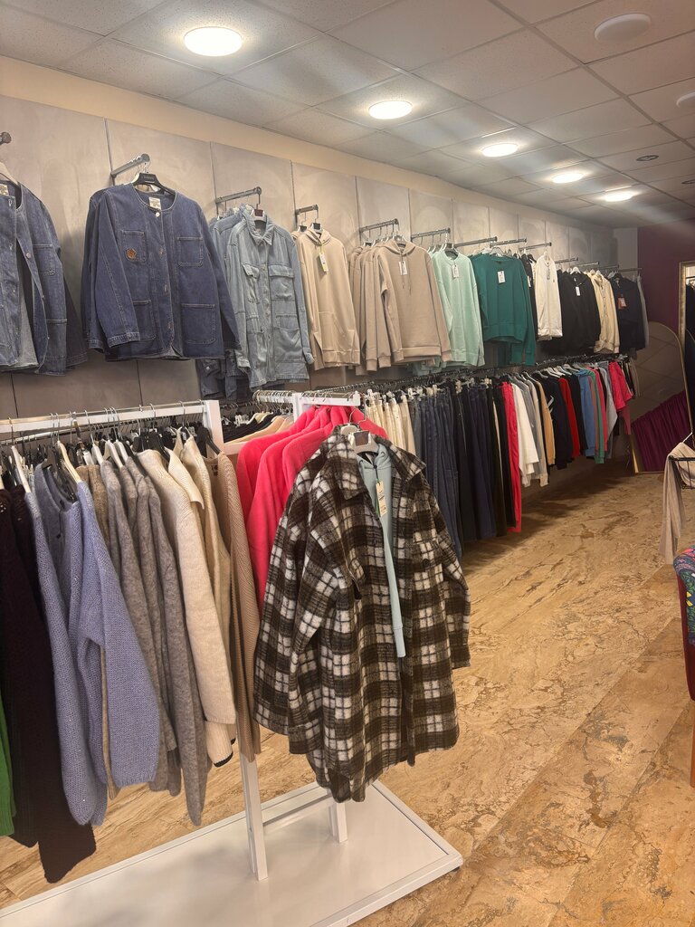 Giyim mağazası Shellen Butik, Urla, foto
