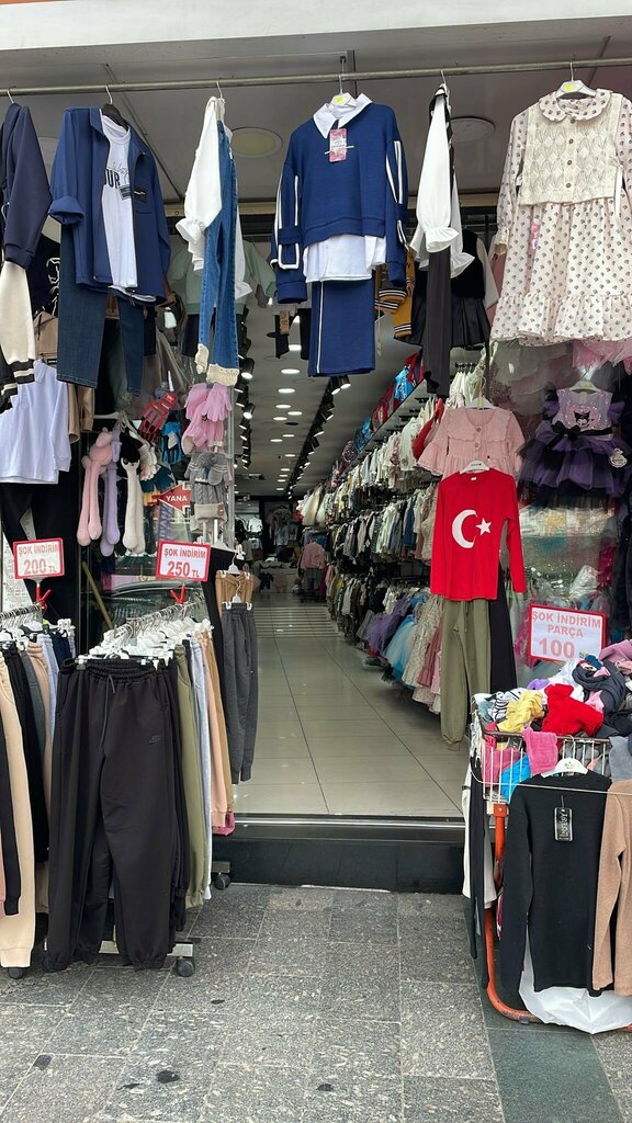 Çocuk giyim mağazaları Civelek Kids Giyim, İstanbul, foto