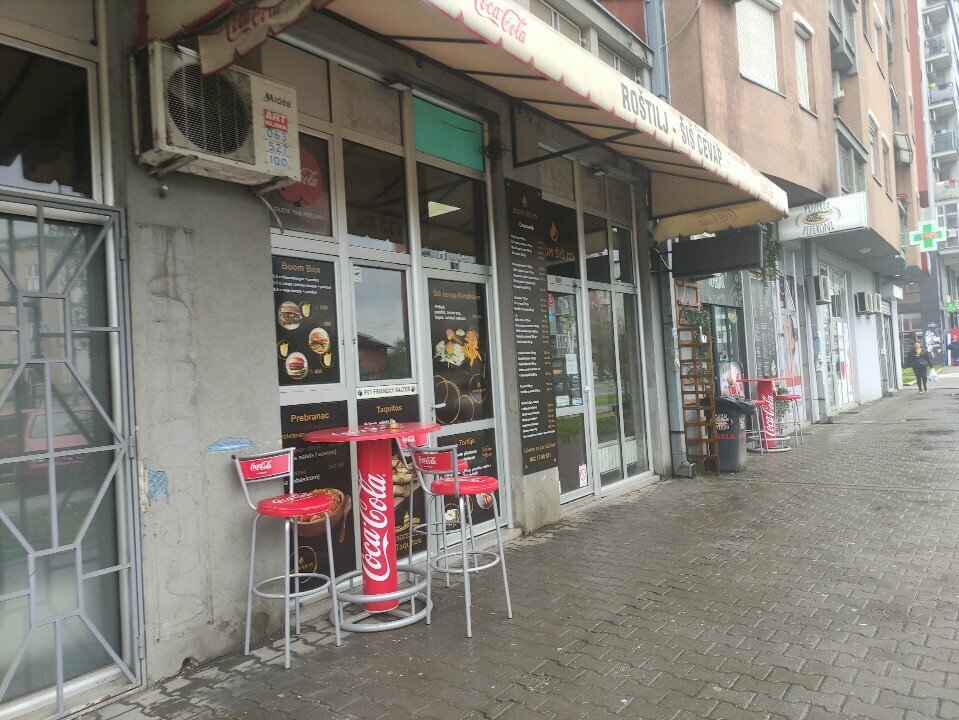 Fast food Boom Sis, Novi Sad, foto