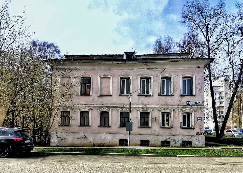 Turistik yerler Дом Д. Микулина, Kirov, foto