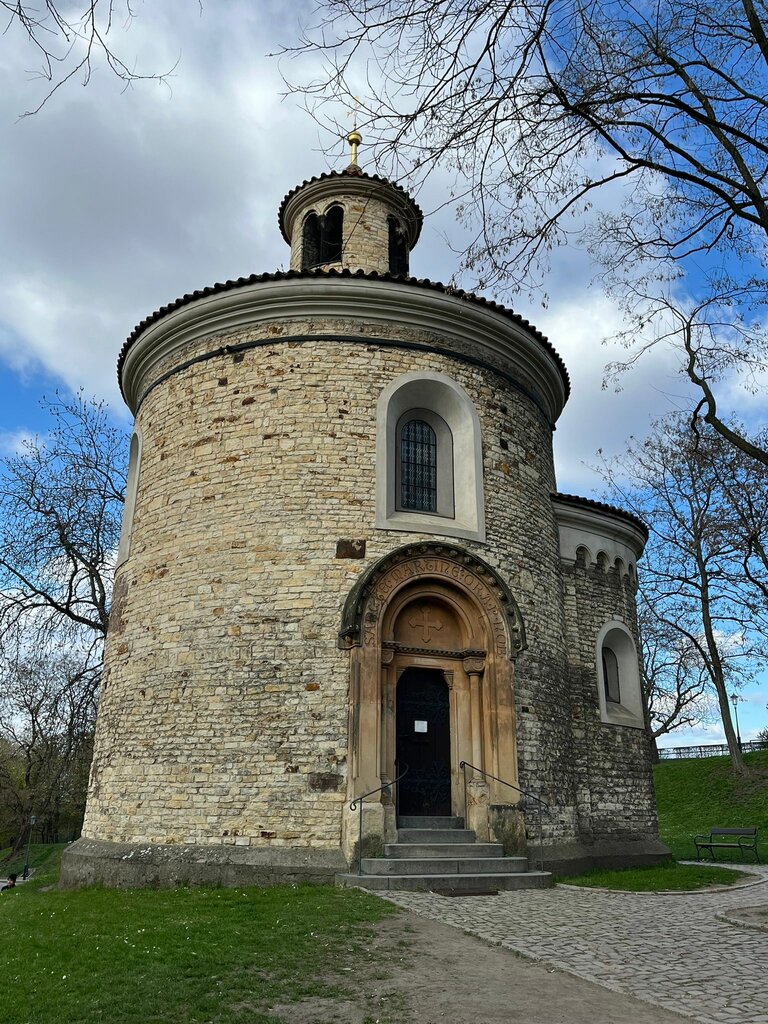 Katolik kiliseleri Rotunda svatého Martina, Prag, foto