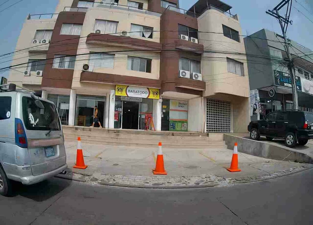 Para transferleri Western Union Боливия, Santa‑Krus, foto