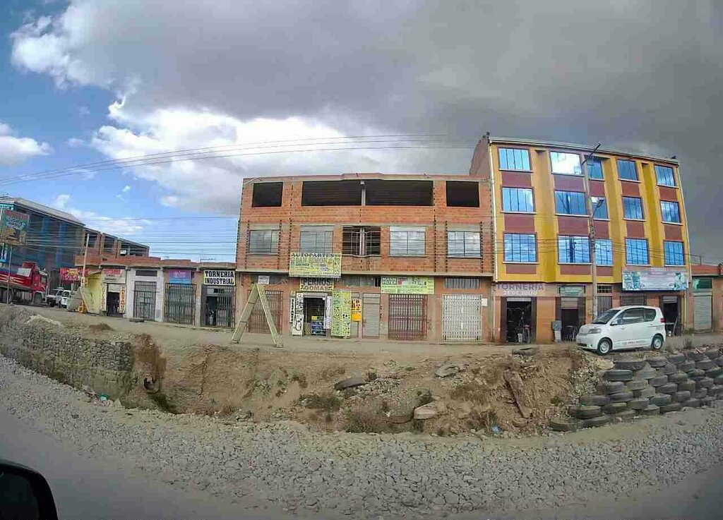 Sanayi ekipmanları firmaları Mann Filter, El Alto, foto