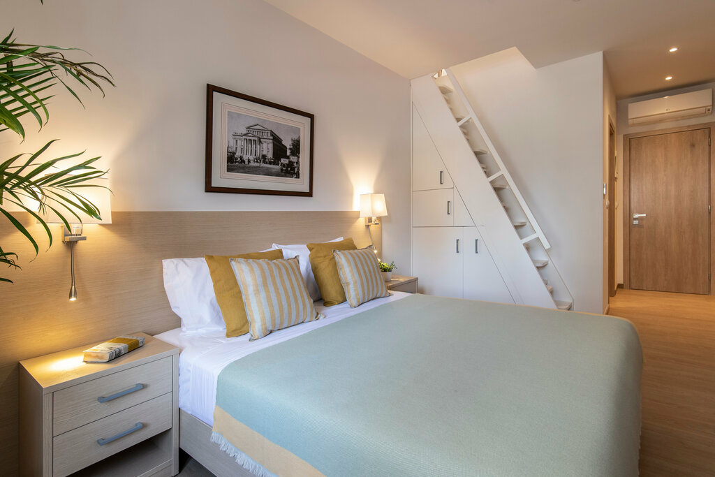 Otel Gallery Suites & Residences, Pire (Pireas), foto