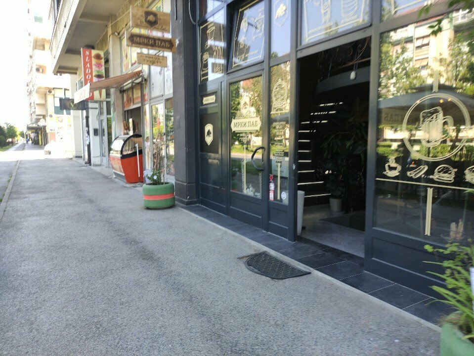 Bar Mrki Pab, Novi Sad, foto