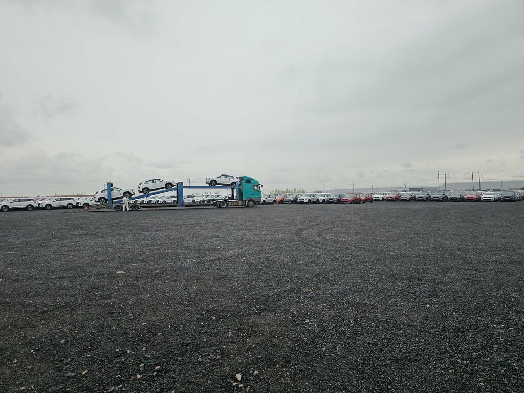 Depo Терминал хранения легковых автомобилей, Saint‑Petersburg, foto