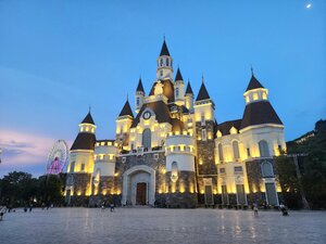 Vinpearl Land (Khanh Hoa Province, Hòn Tre), lunapark