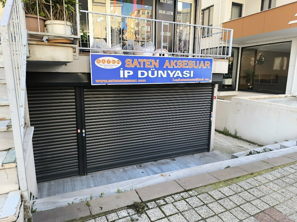 Tuhafiyeler Saten Aksesuar İp Dünyası, İstanbul, foto