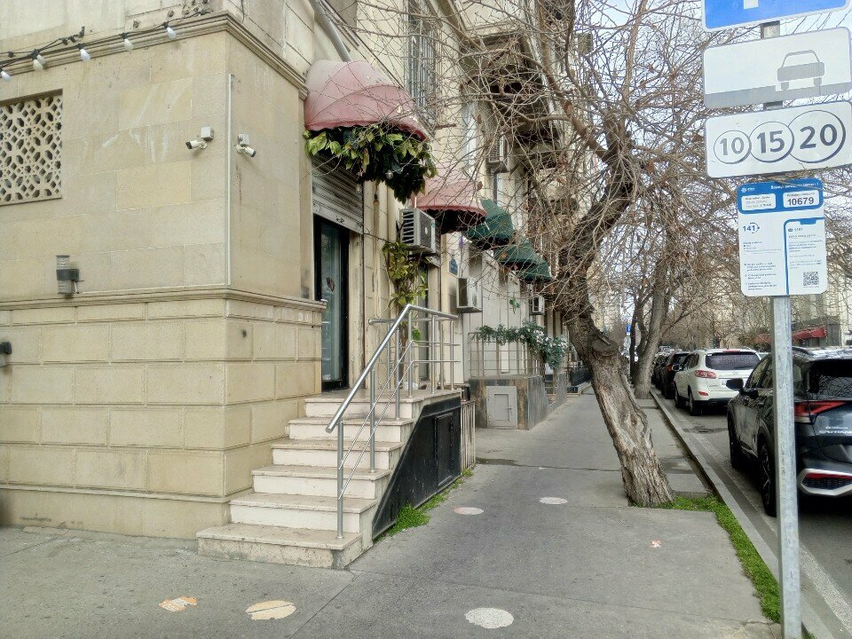 Kozmetik ve parfümeri mağazaları La Parfum Gallery, Bakü, foto