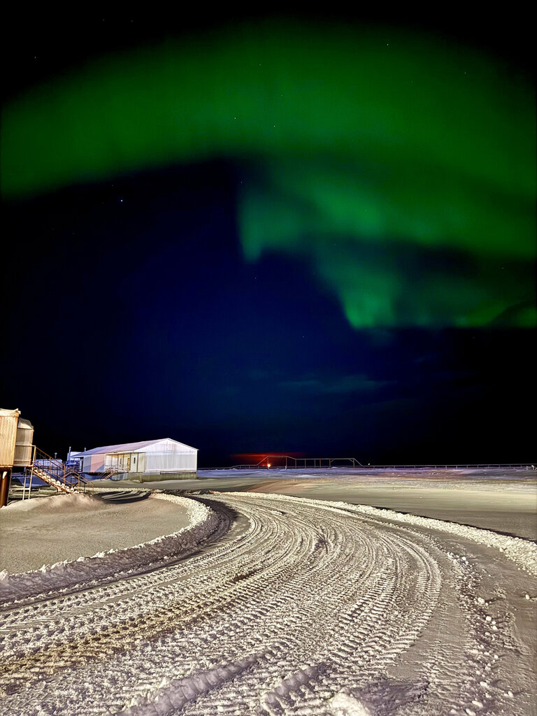 Petrol ürünleri üreticileri Береговой резервуарный парк Варандей, Nenets özerk okrugu, foto