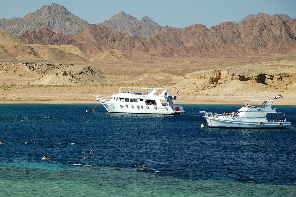Tekne, kayık, yat Excursions in Sharm El Sheikh, Şarm El‑Şeyh, foto