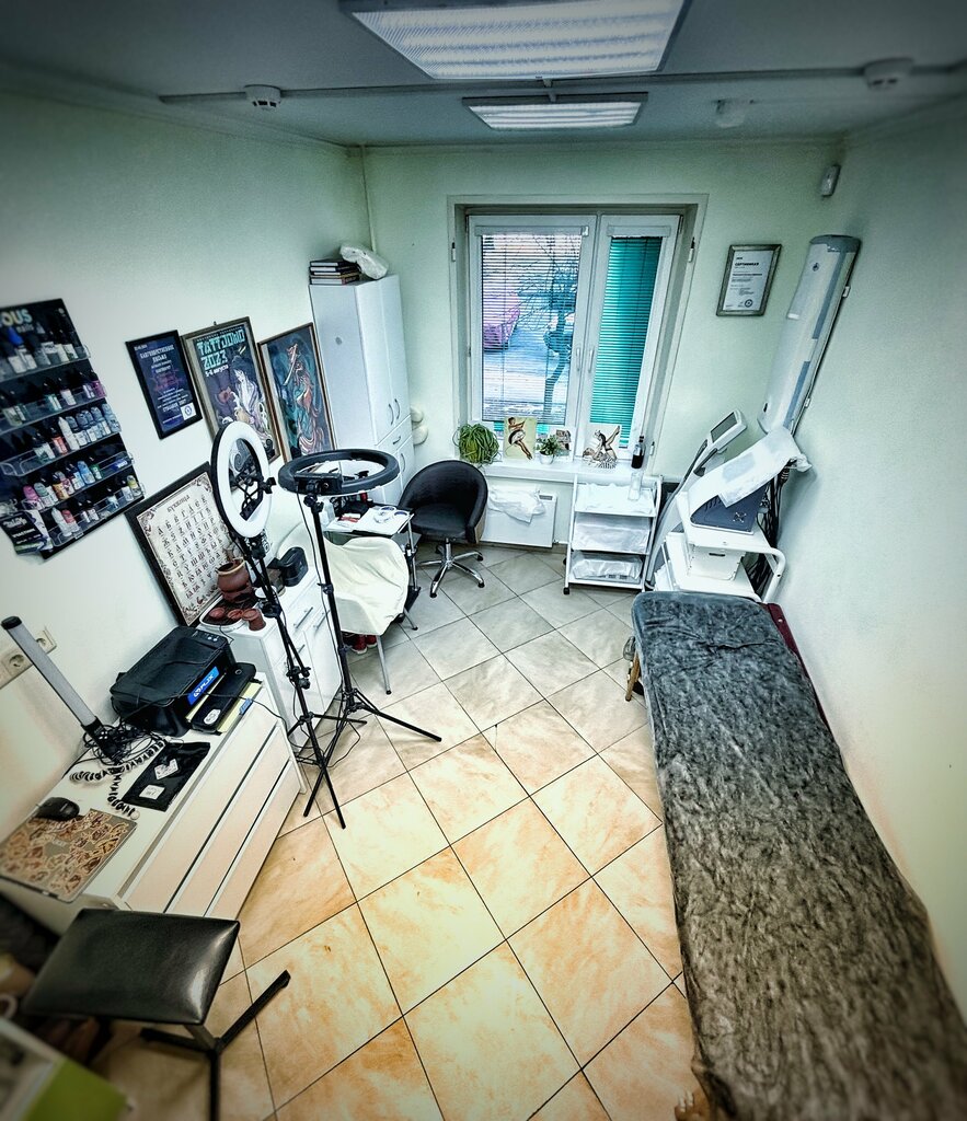 Dövmeciler Tattoo, Moskova, foto