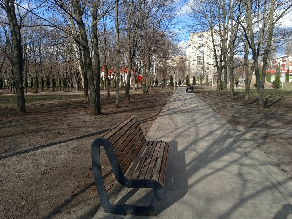 Kültür ve eğlence parkları сквер Ликвидаторов, Stariy Oskol, foto