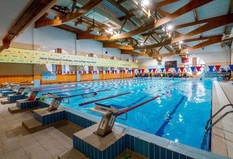 Yüzme okulu Swimming Open Water Club, Moskova, foto