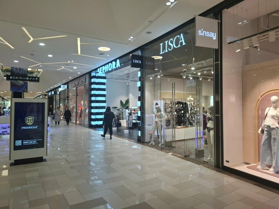 i̇ç giyim ve mayo mağazası Lisca, Novi Sad, foto