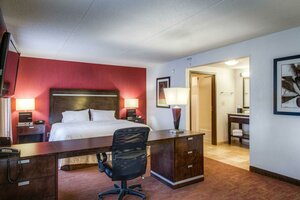 Hampton Inn & Suites Detroit Airport - Romulus (Michigan, Wayne County), otel  Michigan Eyaleti'nden