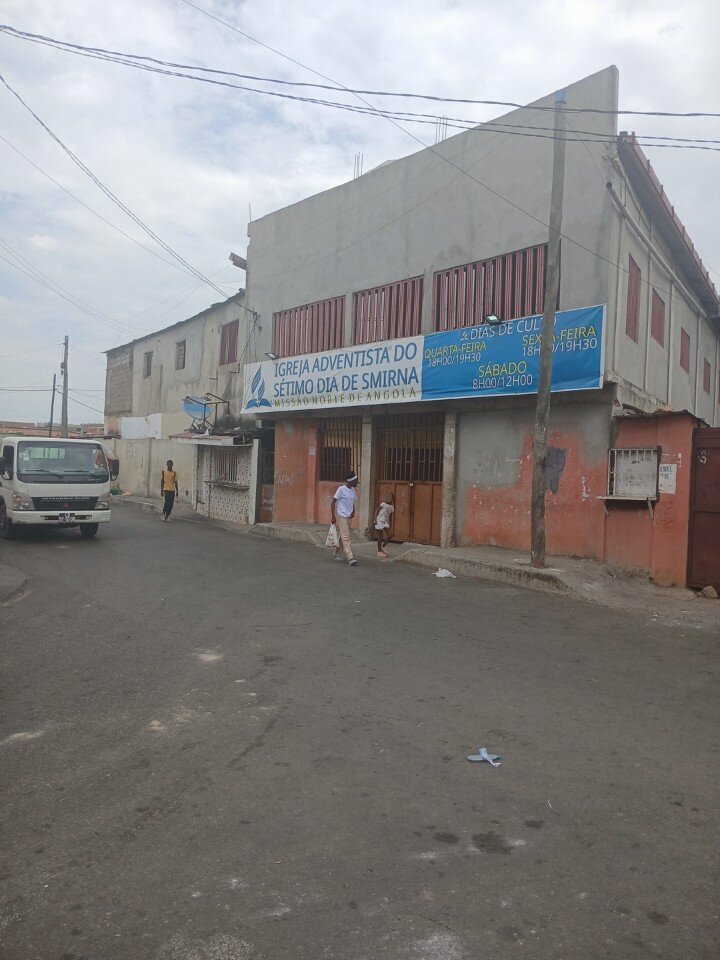 Dini dernekler Igreja Adventista do Setimo Dia, Loanda, foto