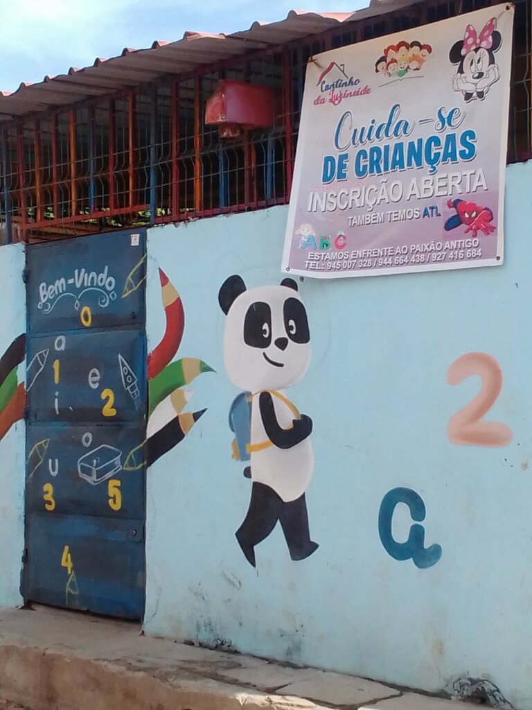 Anaokulları Centro infantil, Loanda, foto