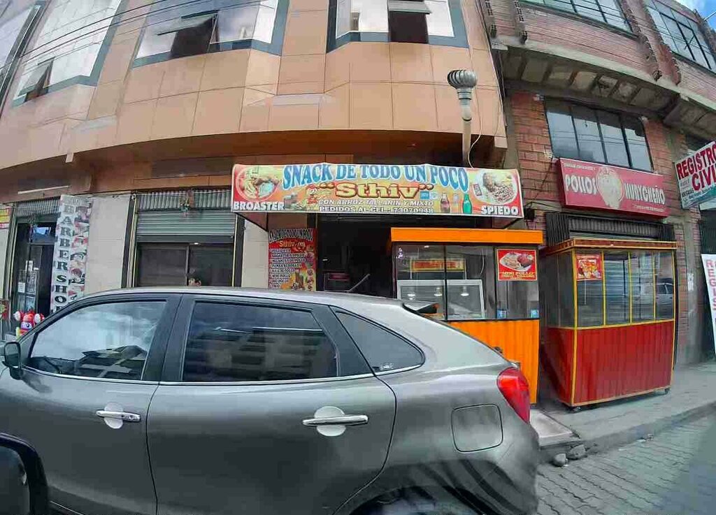 Restoran Snack De Todo Un Poco Sthiv, El Alto, foto