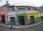 اسکارپینز (Department of La Paz, Provincia Murillo, La Paz, Calle Valentin Abecia), oto döşeme  Bolivya'dan