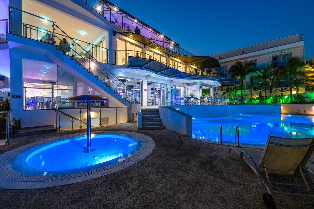 Otel Tasia Maris Oasis, Aya Napa, foto