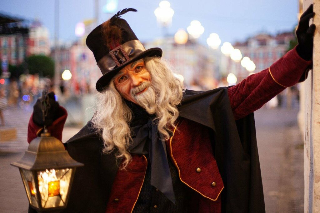 Geziler Farolero, Moskova, foto