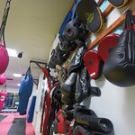 Mavi Beyaz Spor Kulübü (Kocaeli, Başiskele, Barbaros Mah., Sağlık Yolu Sok.), spor ve jimnastik salonları  Başiskele'den