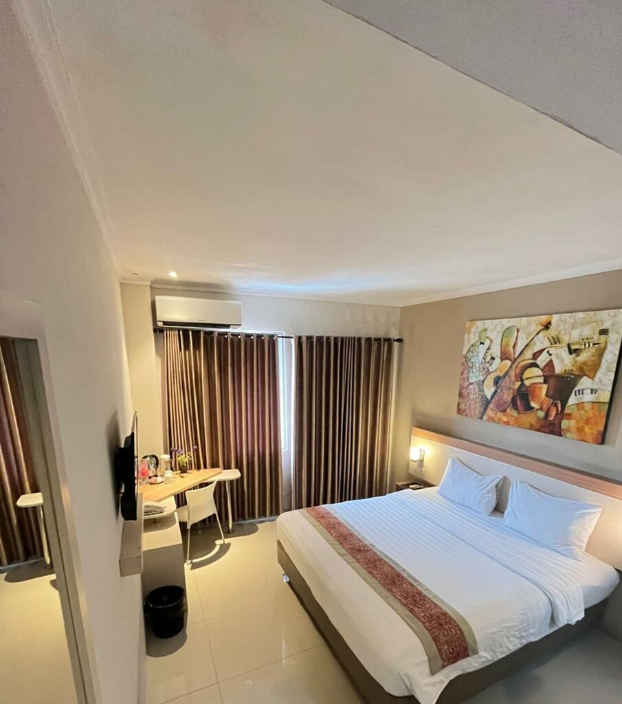 Otel Laxston Hotel by Front One, Yogyakarta, foto