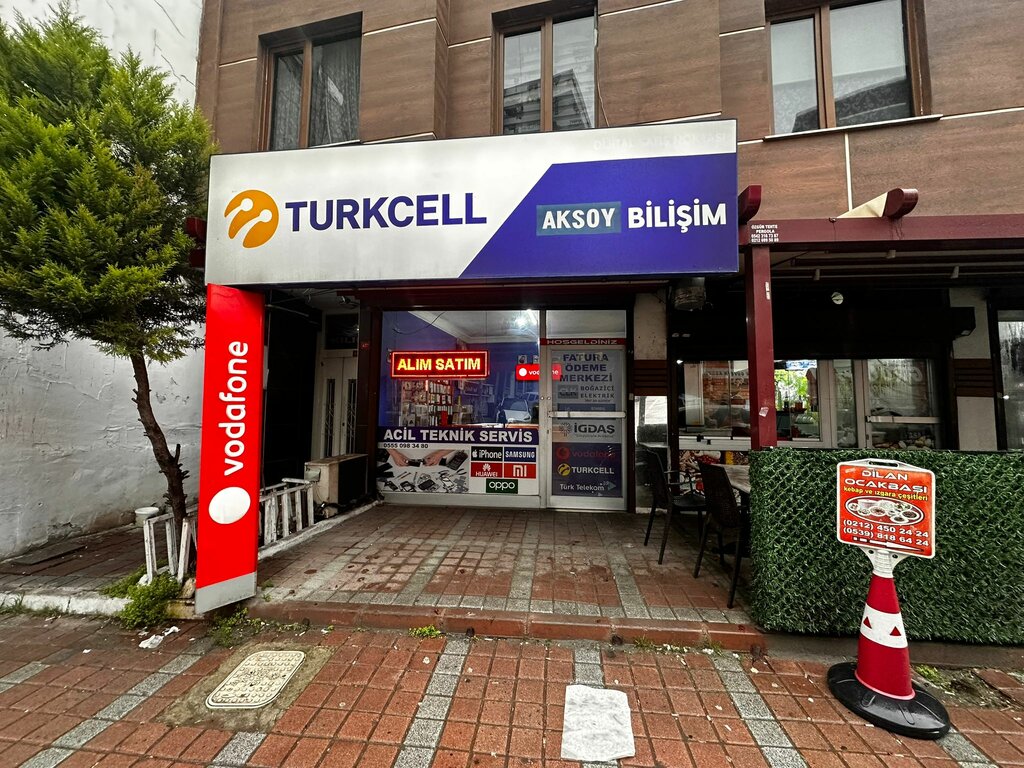 GSM operatörleri Turkcell Aksoy Bilişim, İstanbul, foto
