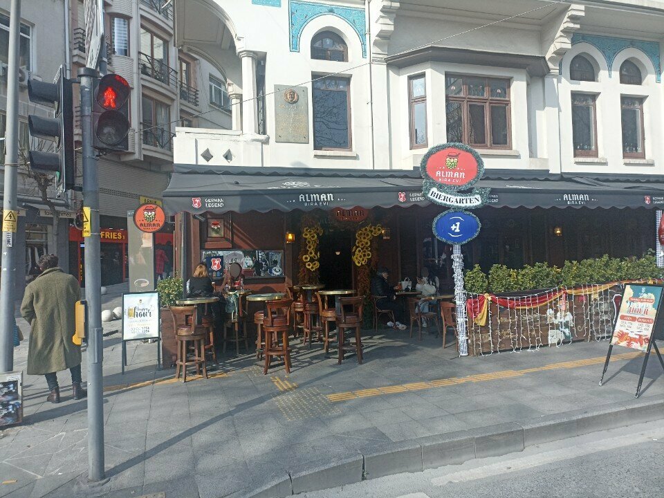 Restoran Alman Bira Evi, İstanbul, foto