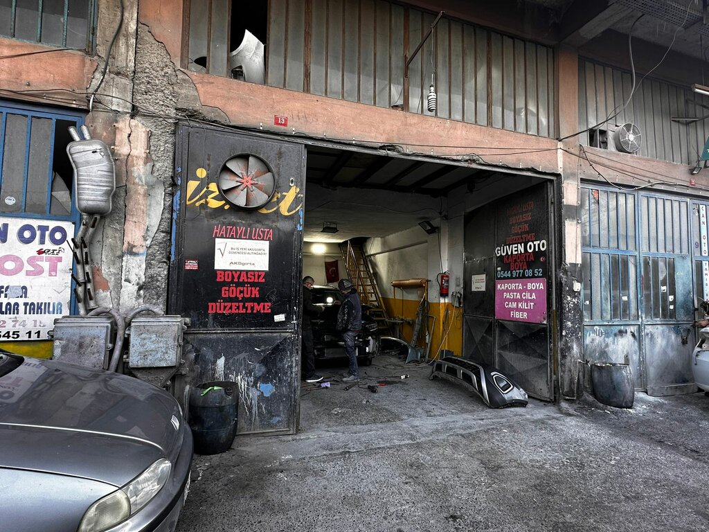Oto kaporta Güven Oto Kaporta Boya, İstanbul, foto