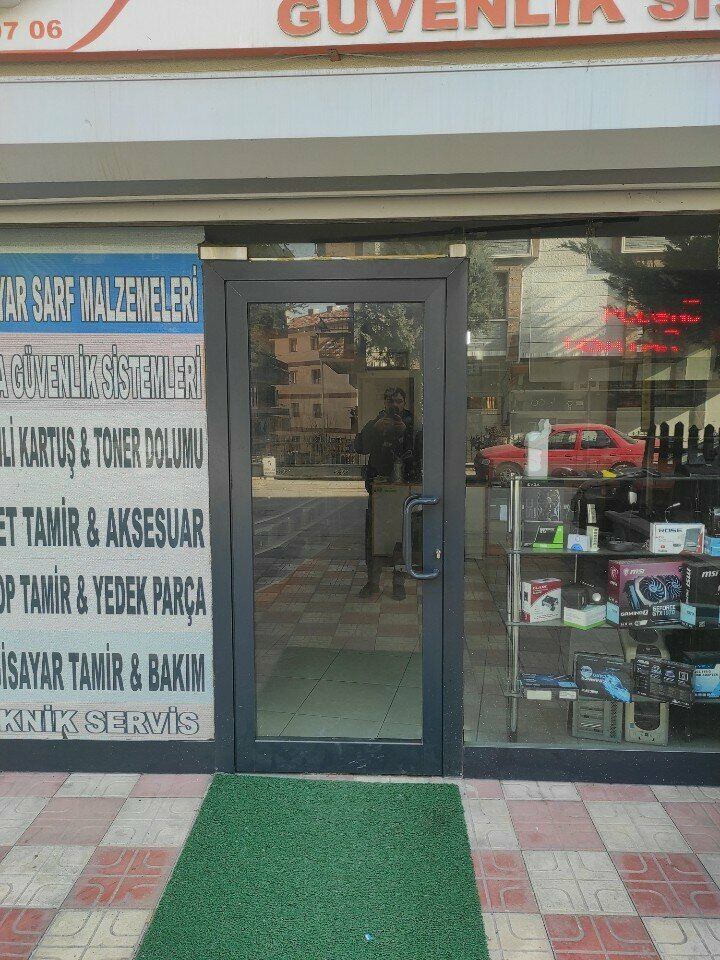 Bilgisayar teknik servisleri Pcland Bilgisayar, Ankara, foto